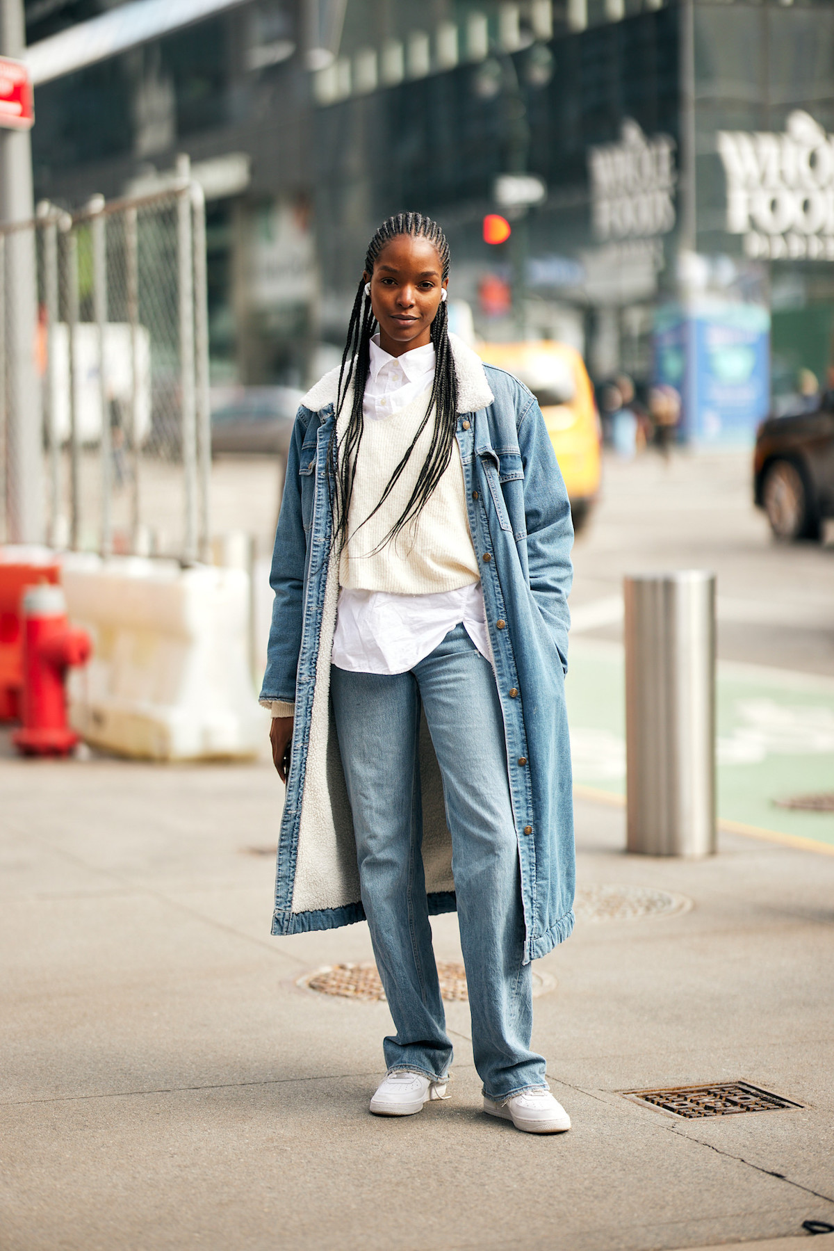 Comfort Takes Center Stage: How Relaxed Silhouettes Are Reshaping the ...